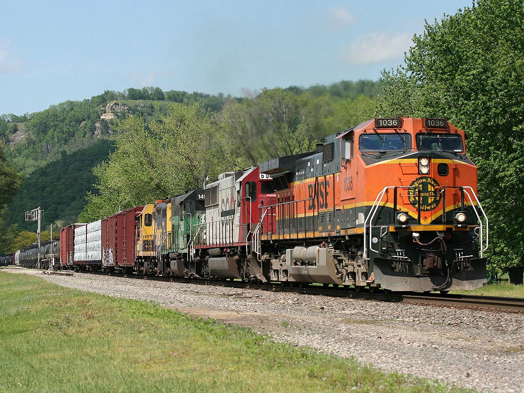BNSF 1036